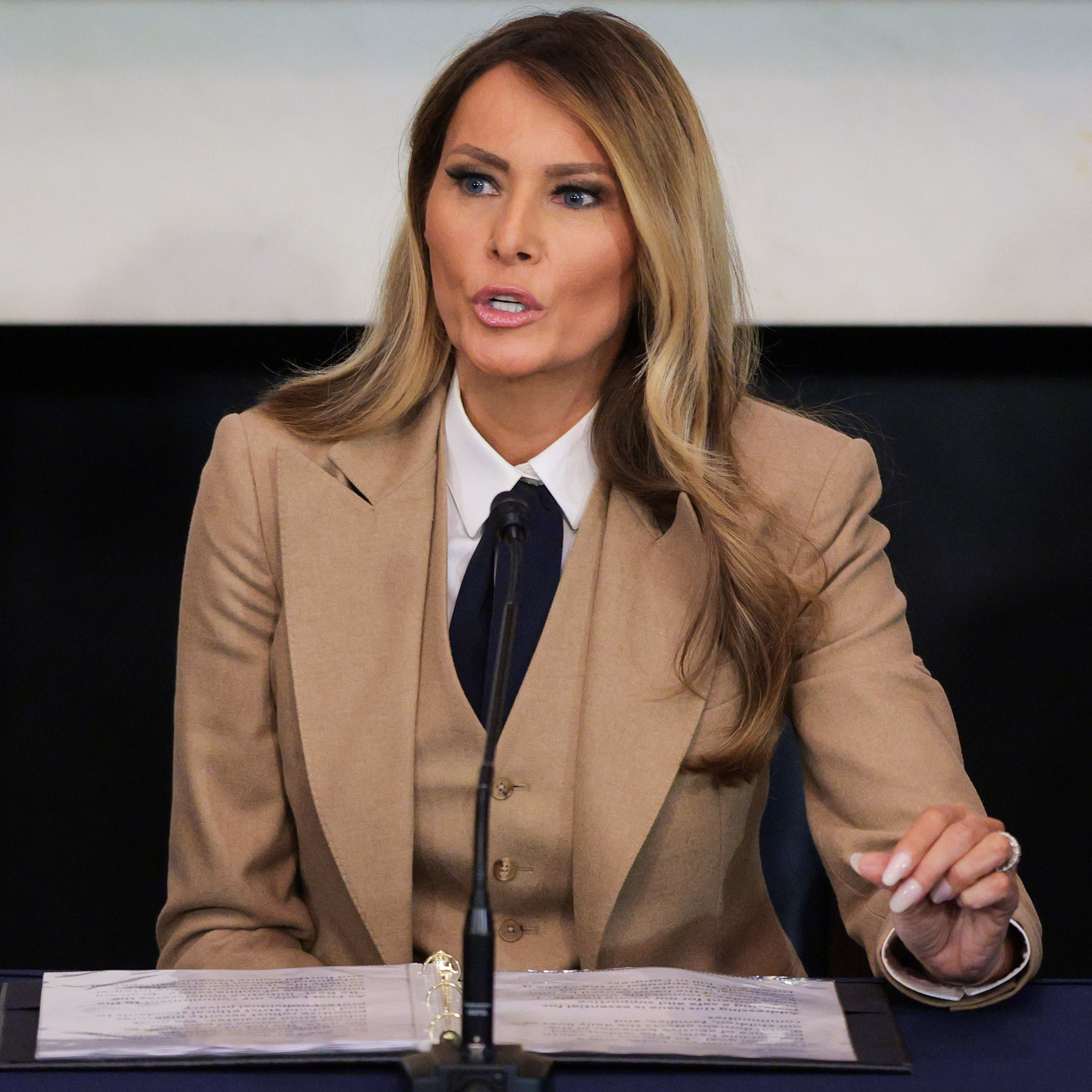 Danica Patrick Issues Official 'Warning' To Half The Country - The Spun